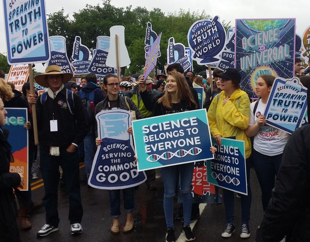 Hundreds of thousands march worldwide to defend science | Defend ...